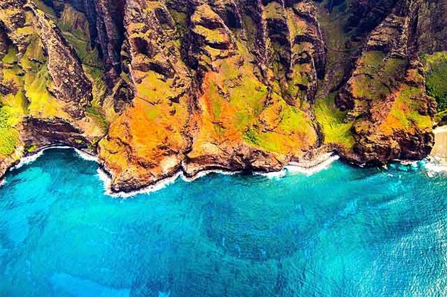 Na Pali Cave and Beach Landing